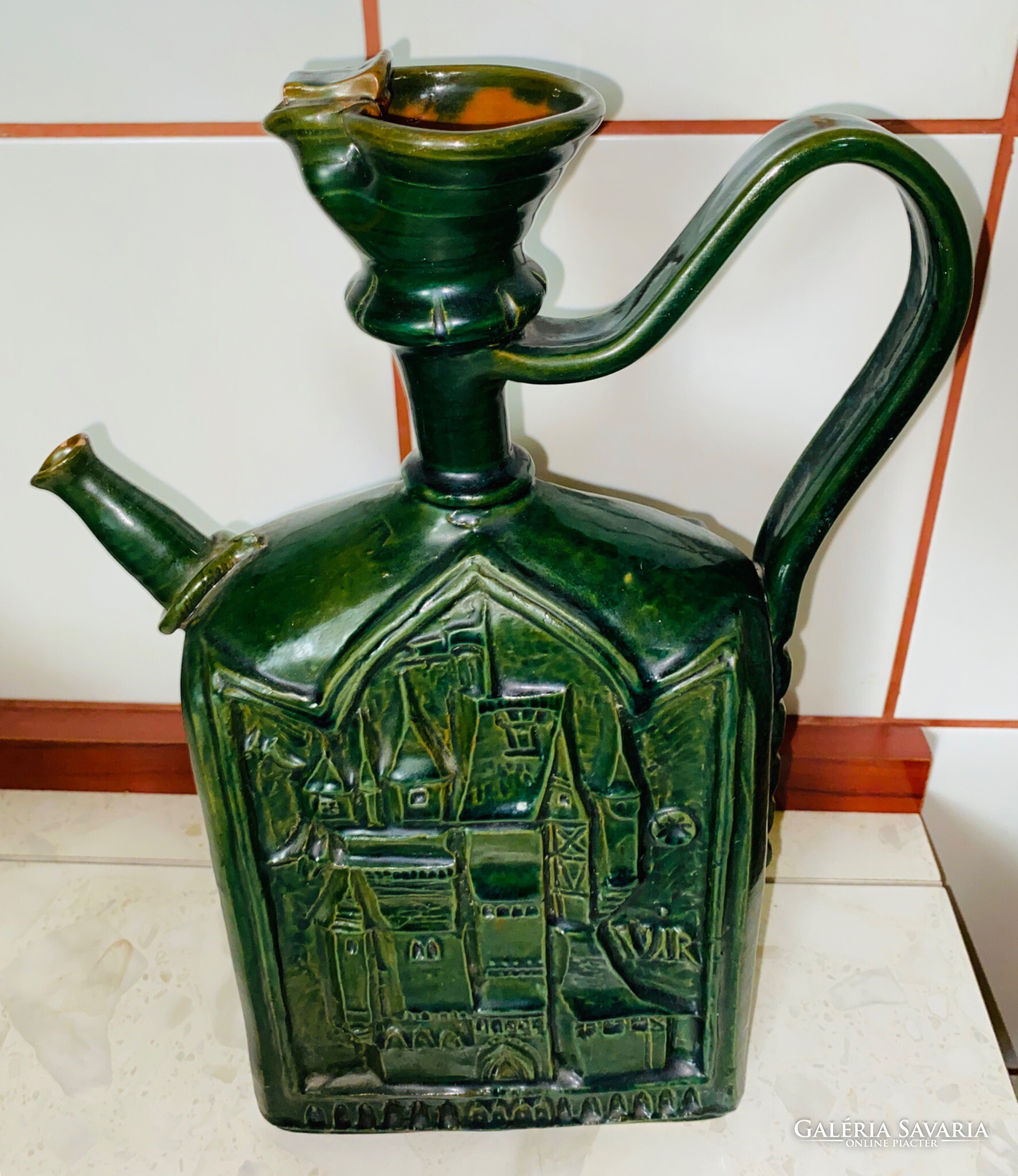 Iparművészeti KÜLÖNLEGES Címkés Vásárhelyi Butella Sárkányvér - Kerámia ...