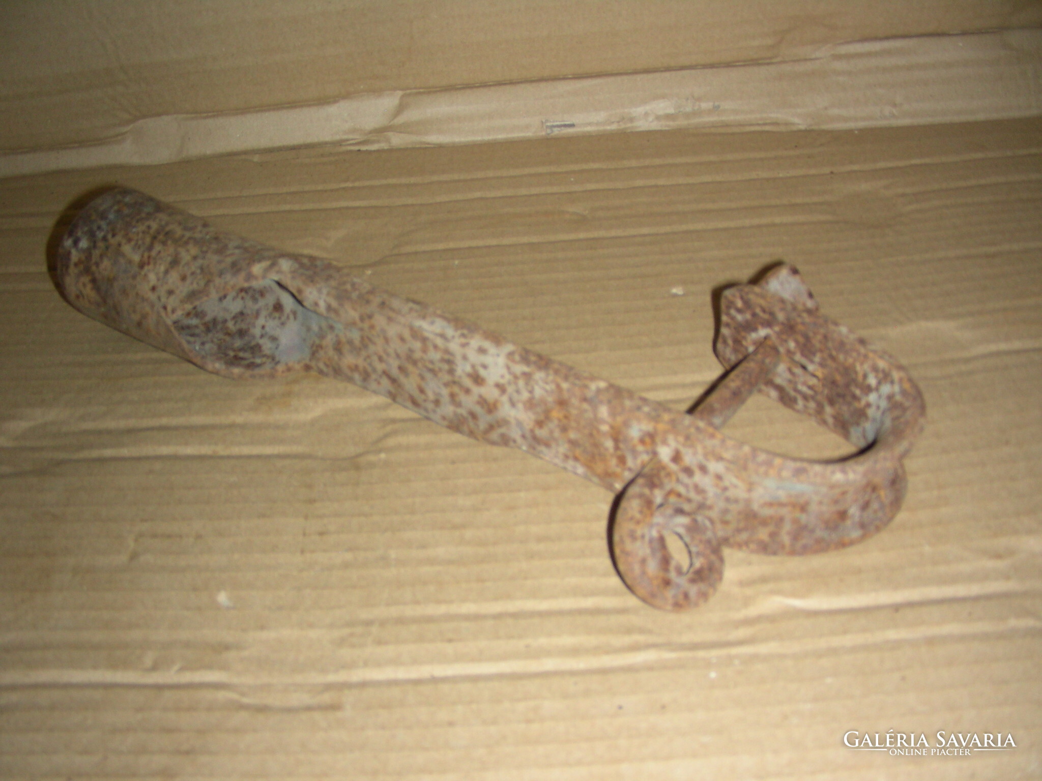 Gémeskút lakat kovácsoltvas - Otthon, háztartás kellékei | Galéria ...