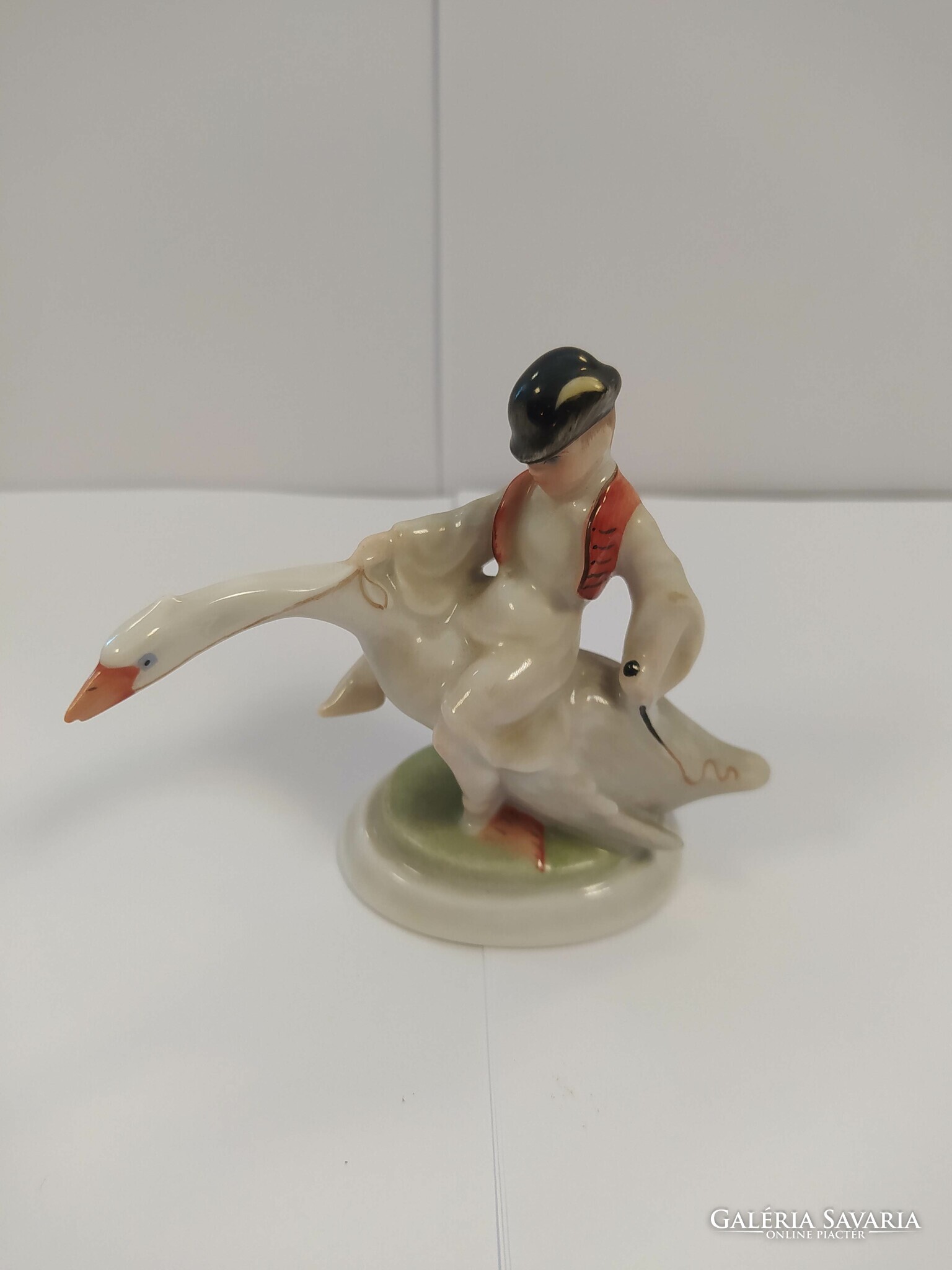 Herendi porcelán Lúdas Matyi, Lux Elek által készített - Porcelán ...