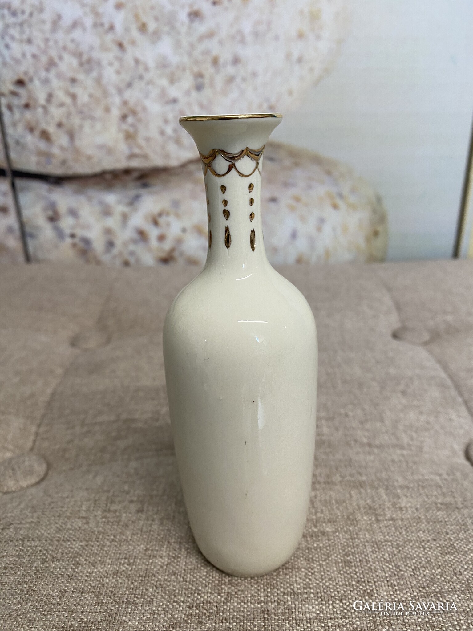 Fine China Ivory Festett Porcelán Kicsi Váza A39 - Porcelán | Galéria ...