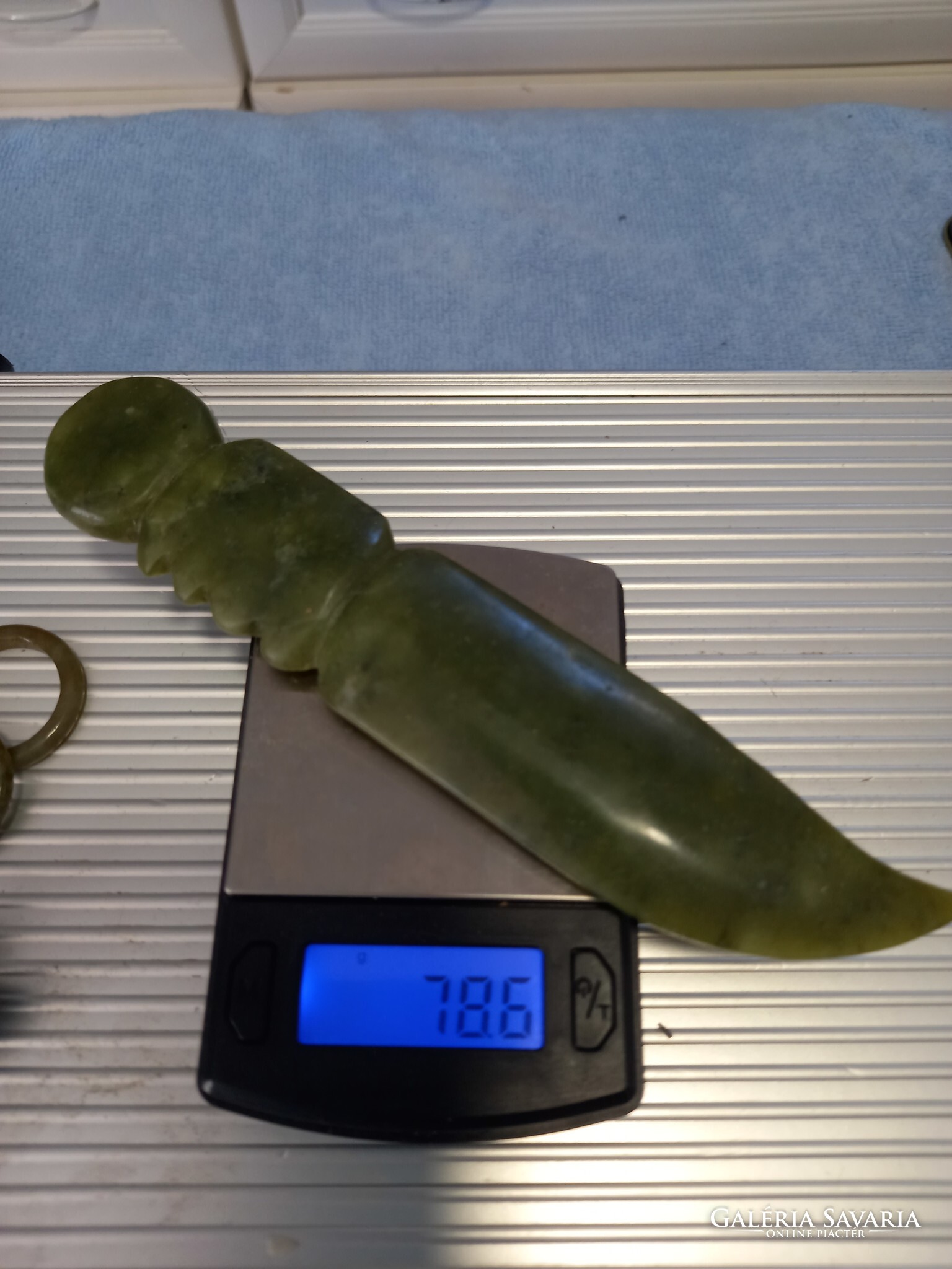 Jáde keleti faragott kis kés 40gr - Gyűjtemény | Galéria Savaria online ...