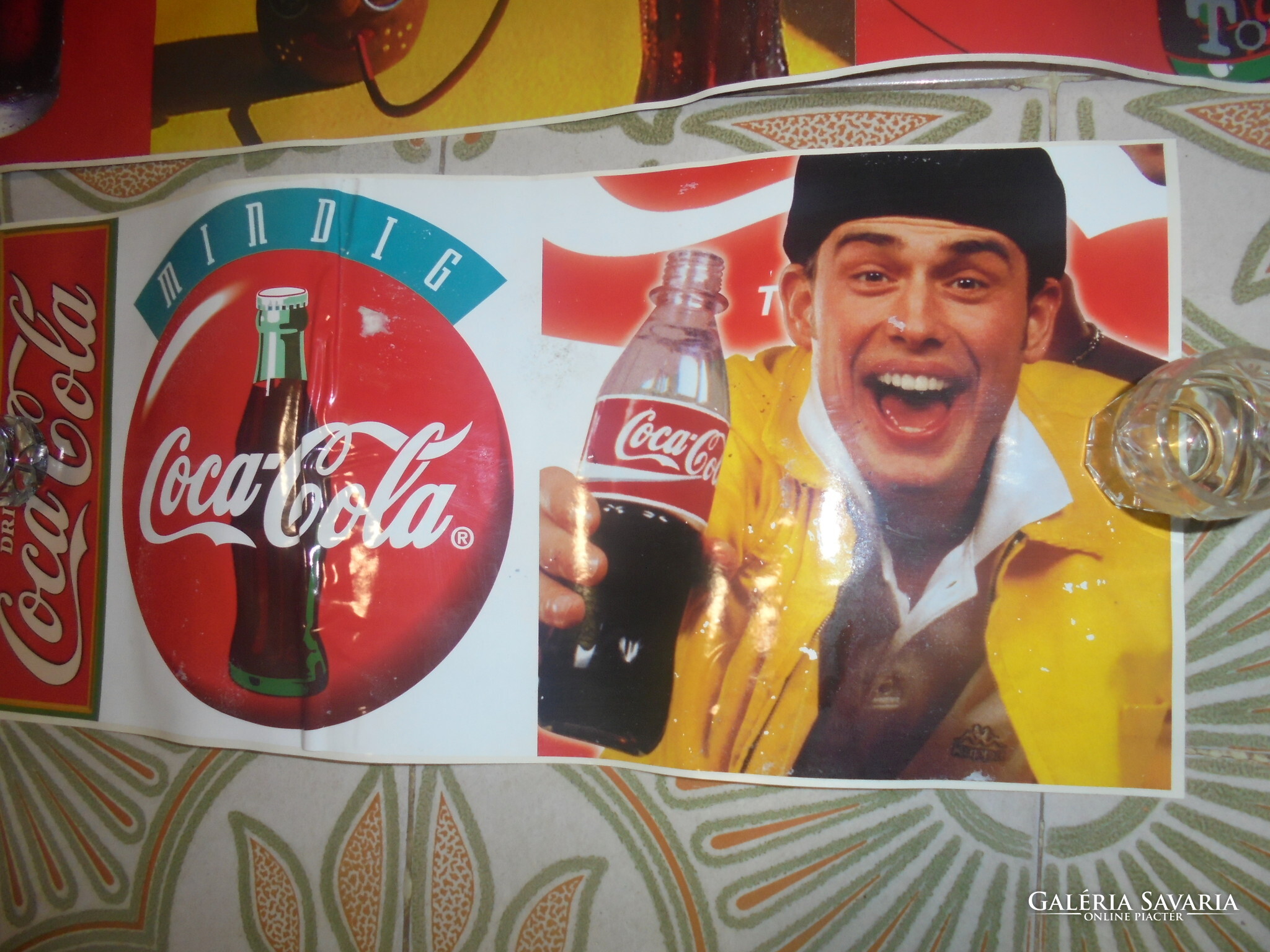 Három darab retro Coca-Cola, Coca colás reklám matrica együtt ...