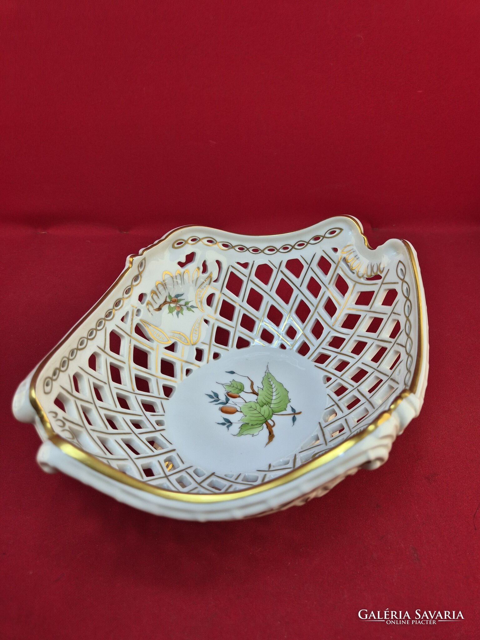 Herendi hecsedli mintás áttört kínáló kosár - Porcelán | Galéria ...