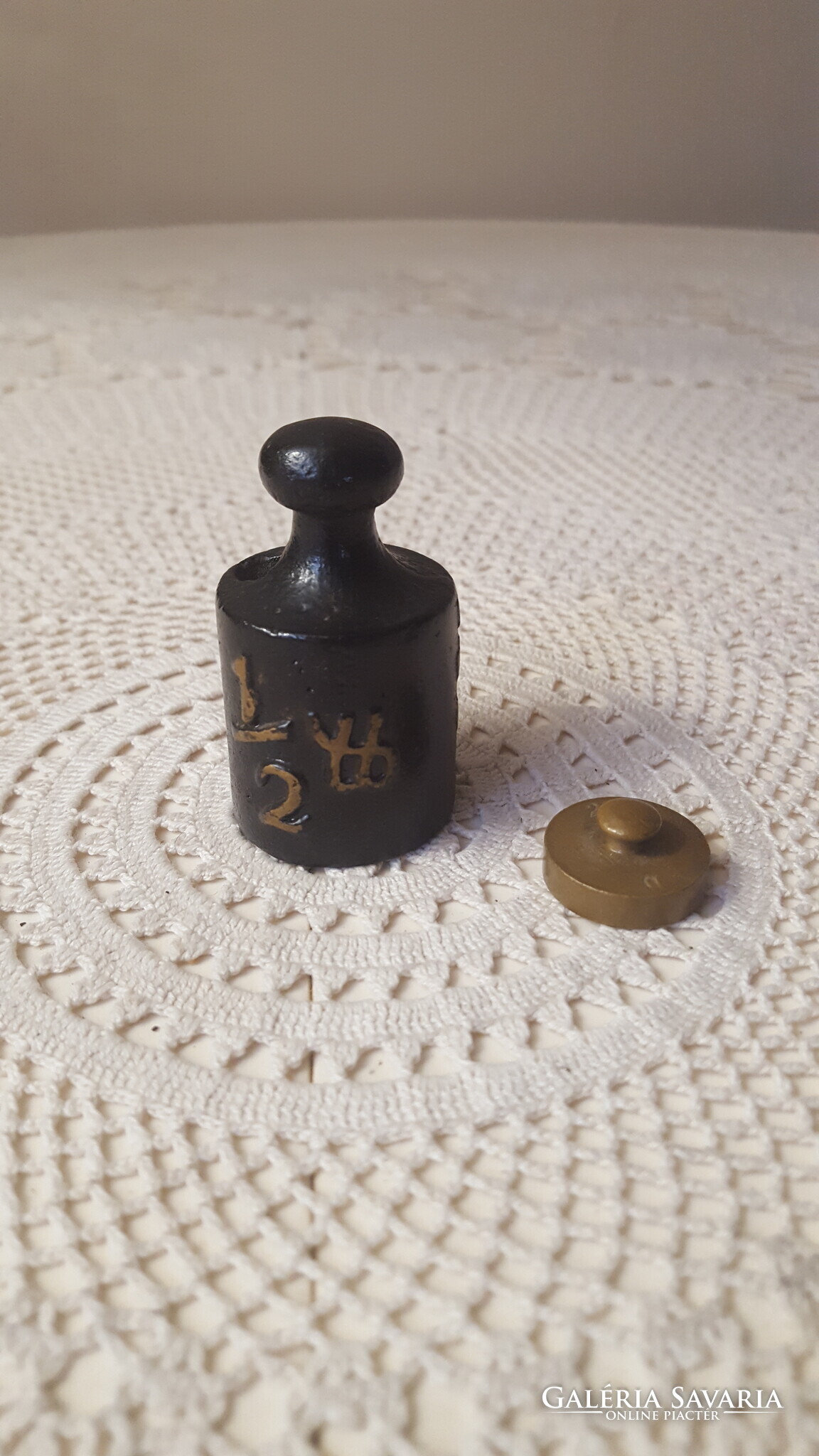 Két mérlegsúly - Otthon, háztartás kellékei | Galéria Savaria online ...