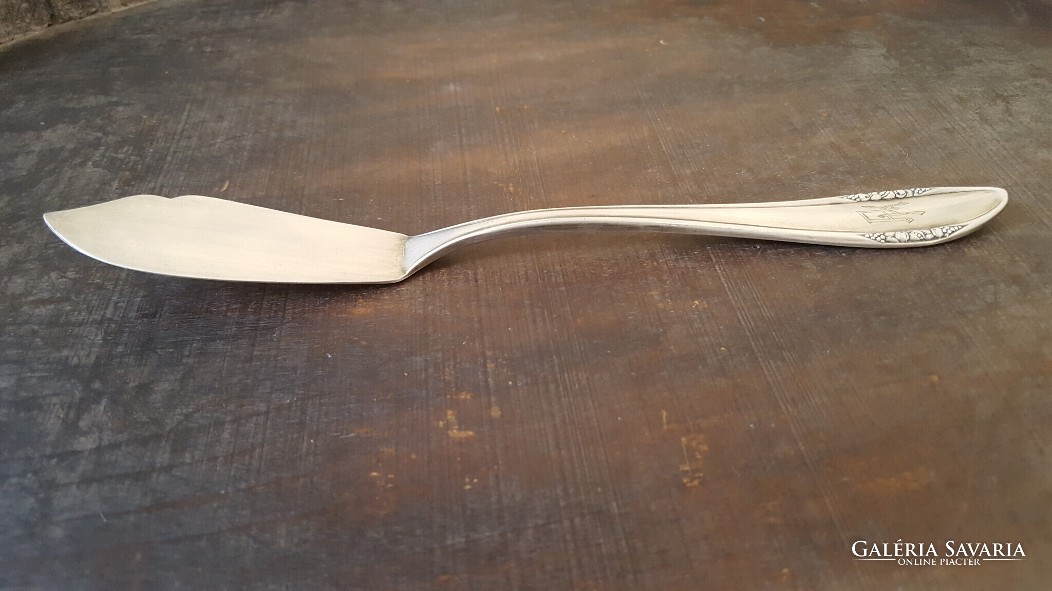 Ezüstözött BSF 90 vajkés - Ezüst tárgy | Galéria Savaria online piactér ...