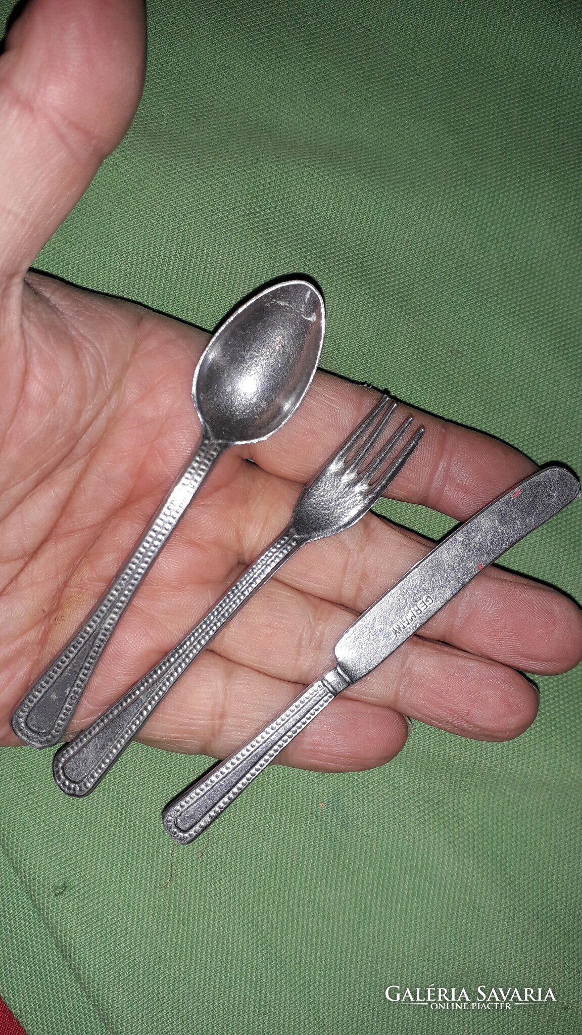 Retro NSZK babázós szerepjátékokhoz játék evőeszköz szett 7 darab EGYBE ...