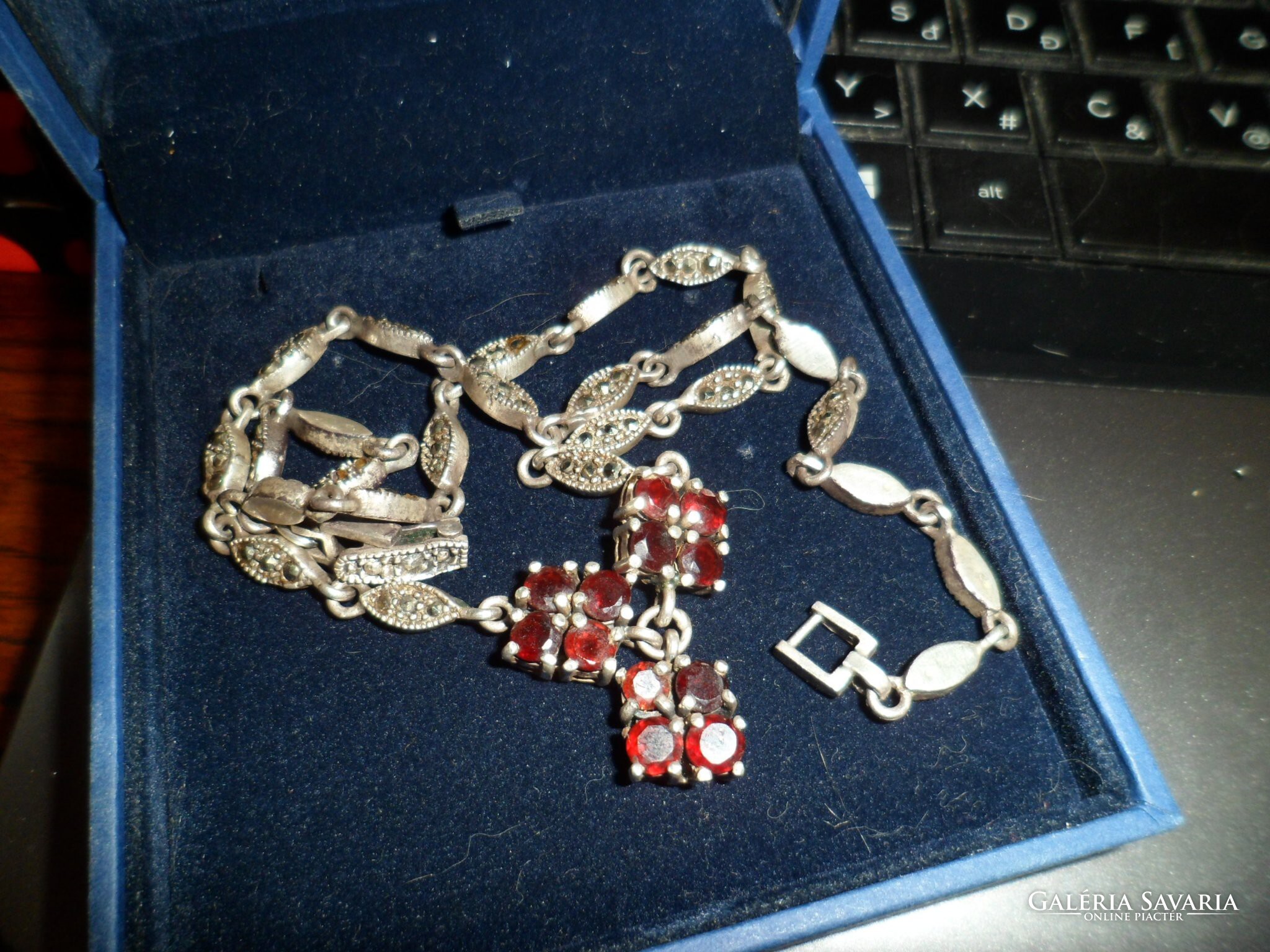 Ezüst colié / gránát, markazit - Ékszer | Galéria Savaria online ...