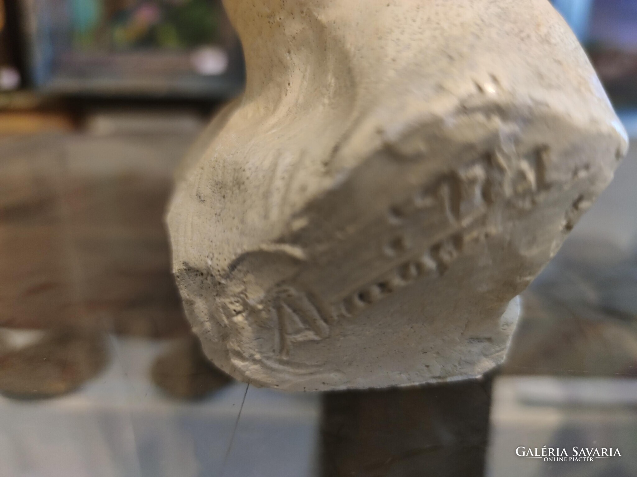 Almási Gábor (1911-1994) Ady portré gipsz (1977) 20cm magas - Szobor ...