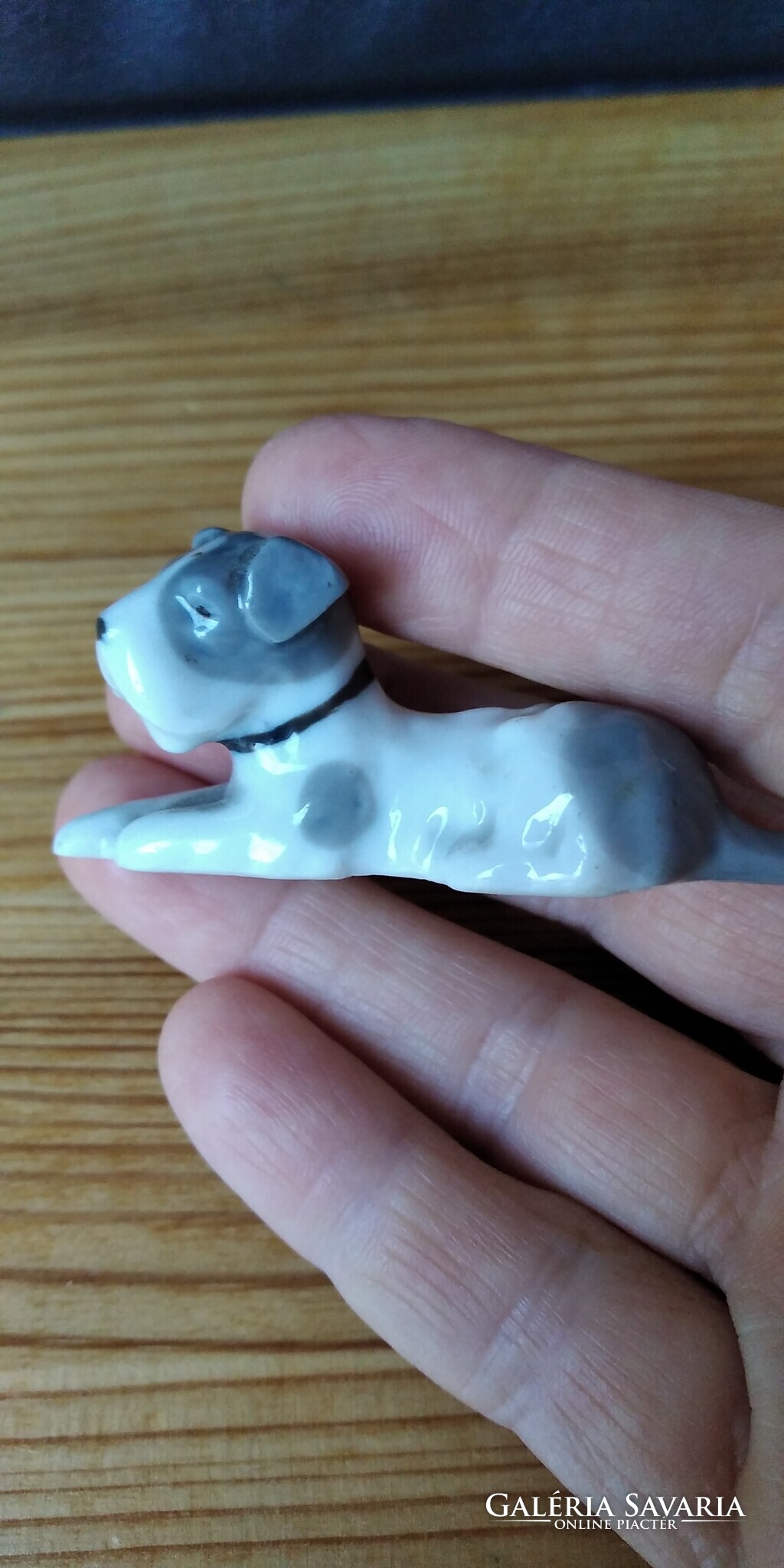 Metzler Ortloff mini kutya (NHP53) - Porcelán | Galéria Savaria online ...