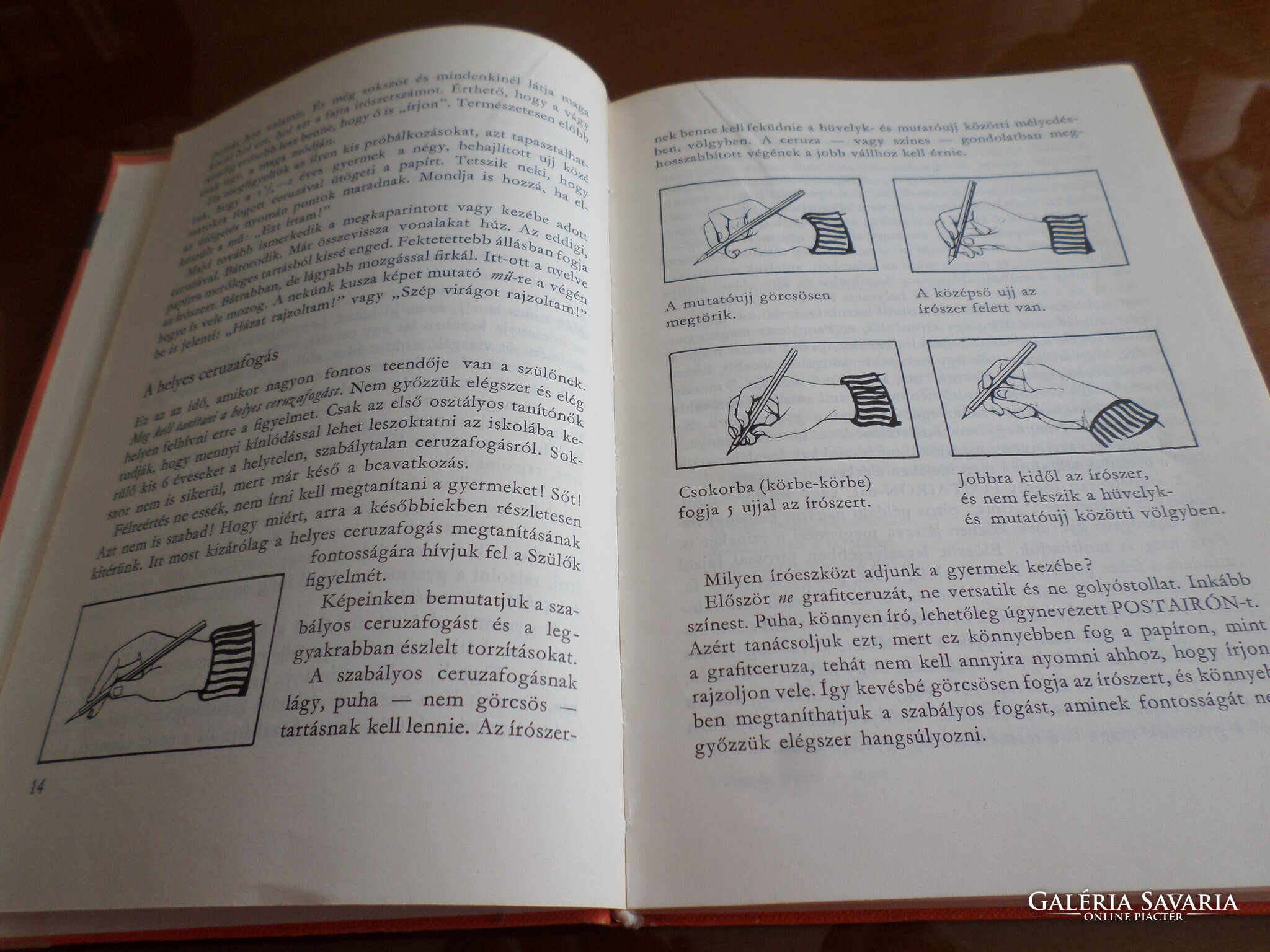 Dr. GERGELY KÁROLYNÉ - KOVÁCS DEZSŐNÉ PETI ÉS PANNI OLVASNI, ÍRNI TANUL ...