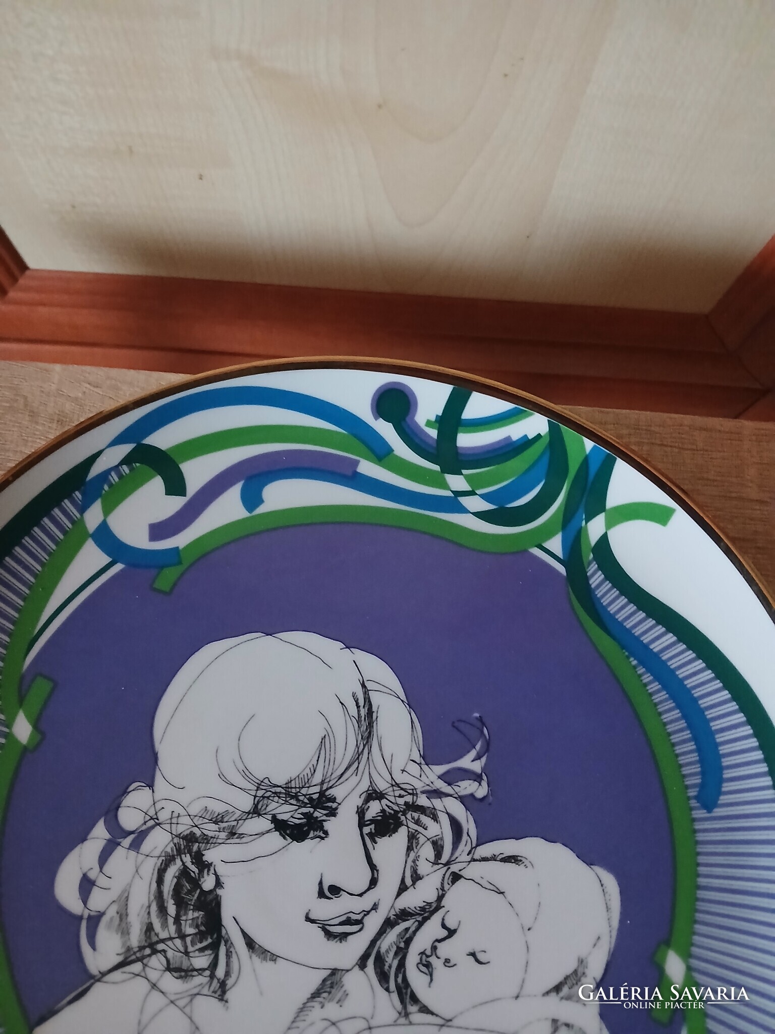 Extra ritka Hollóházi,Jurcsák falitányér - Porcelán | Galéria Savaria ...