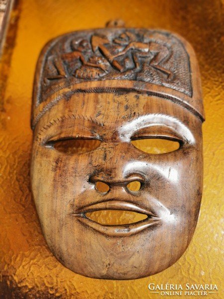 Eladó maszk | Galéria Savaria online piactér - Vásároljon vagy ...
